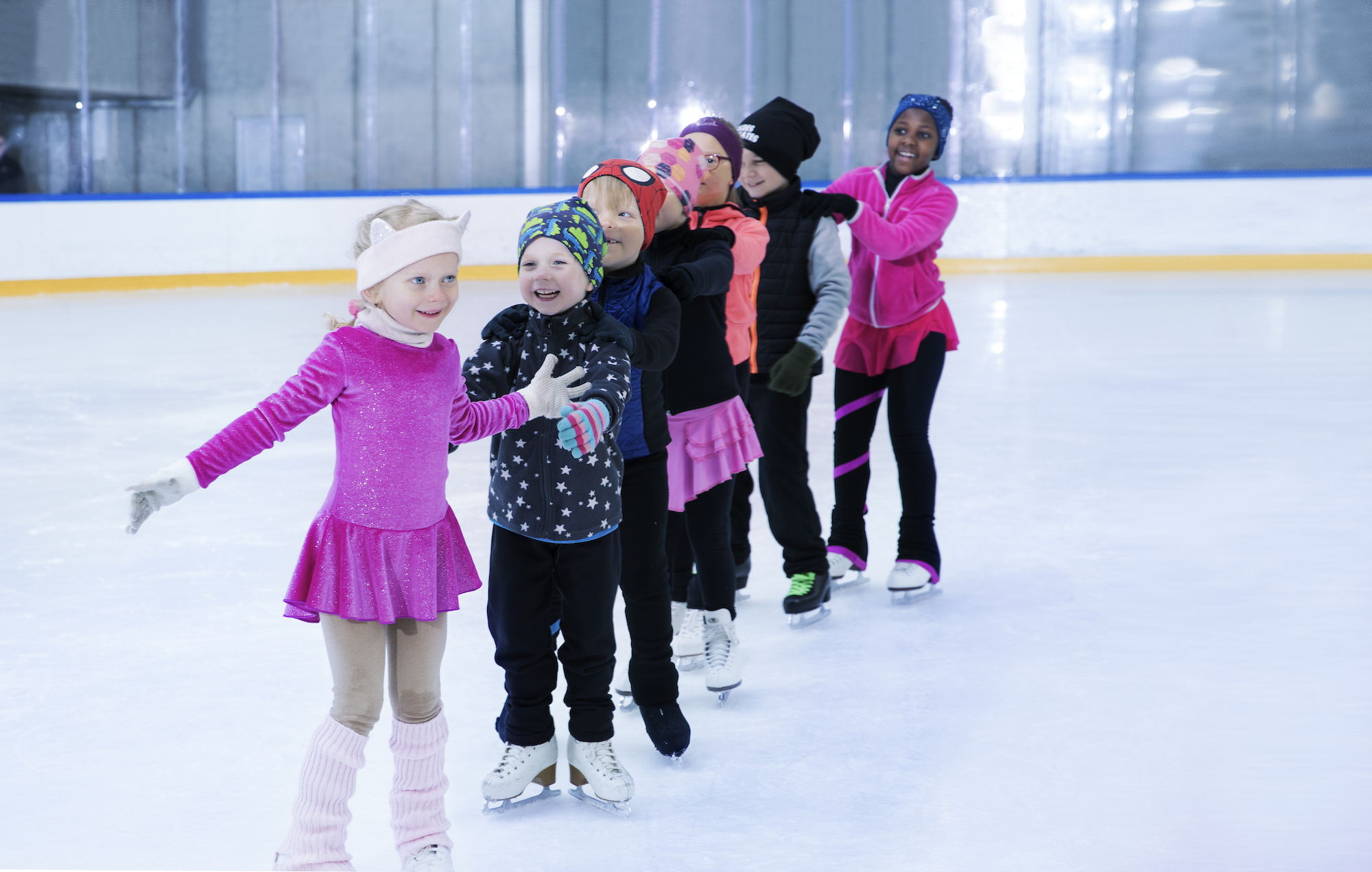 Luistelukouluissa liukastellaan jo elokuussa - SkatingFinland