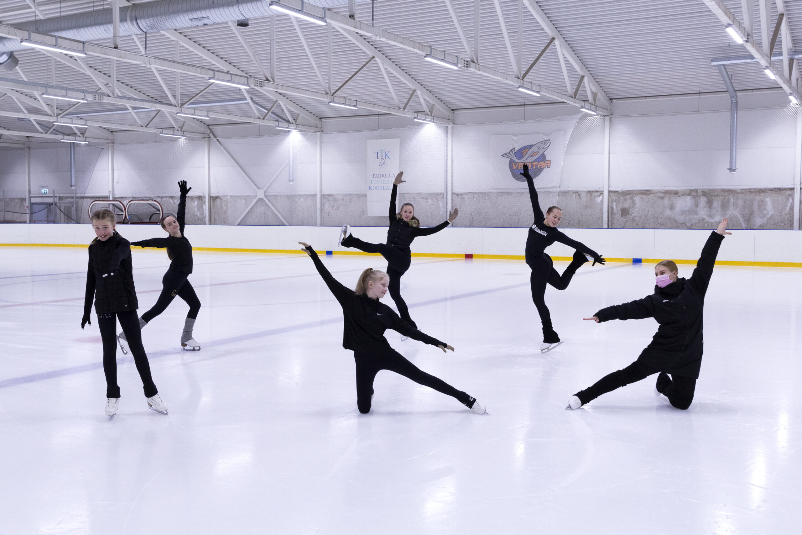 ShowSkate yhdistää luistelun ja tanssin - SkatingFinland