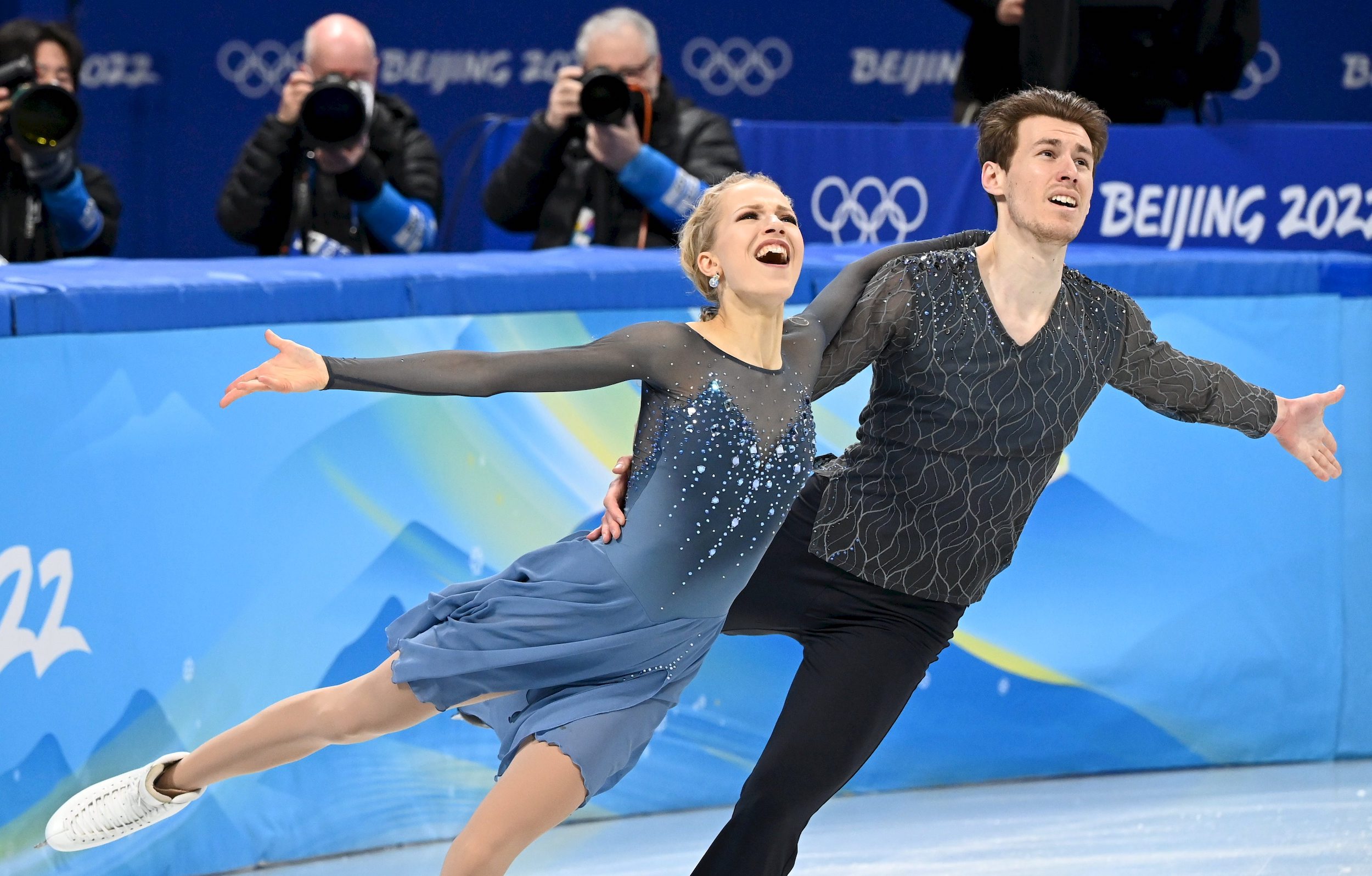 Juulia Turkkila ja Matthias Versluis tyylittelivät Pekingissä sijalle 15