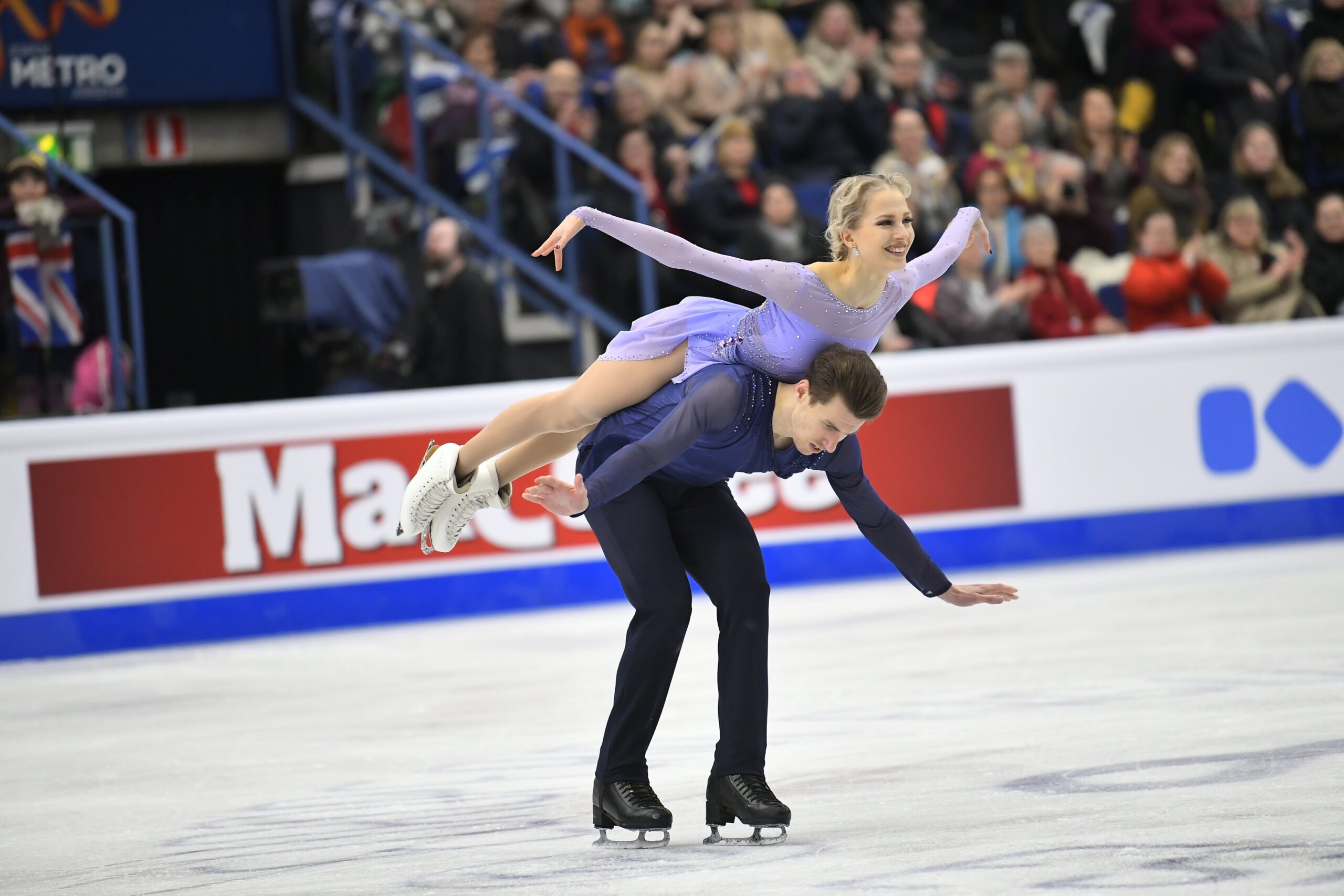 Juulia Turkkila ja Matthias Versluis luistelivat EM-pronssia