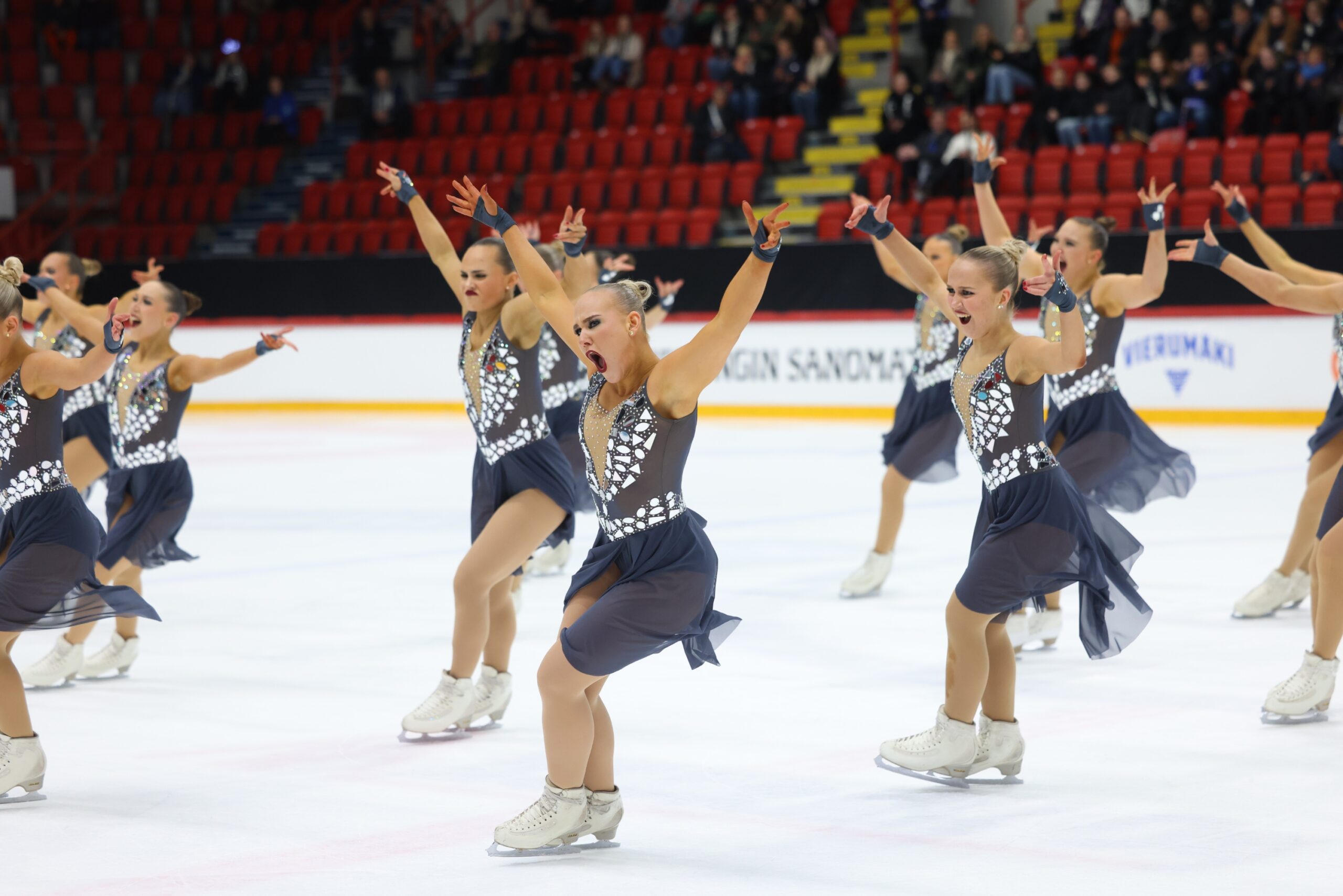 Team Unique on muodostelmaluistelun Suomen mestari 2025 I SkatingFinland